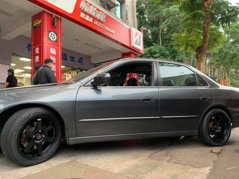 Honda Accord x TE37 | SI鋁圈 - 順謚輪業有限公司