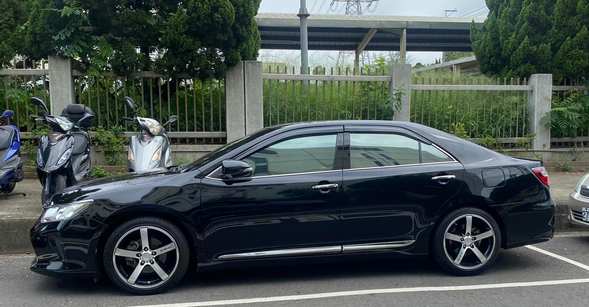 Toyota Camry x MRR VP5 | SI鋁圈 - 順謚輪業有限公司