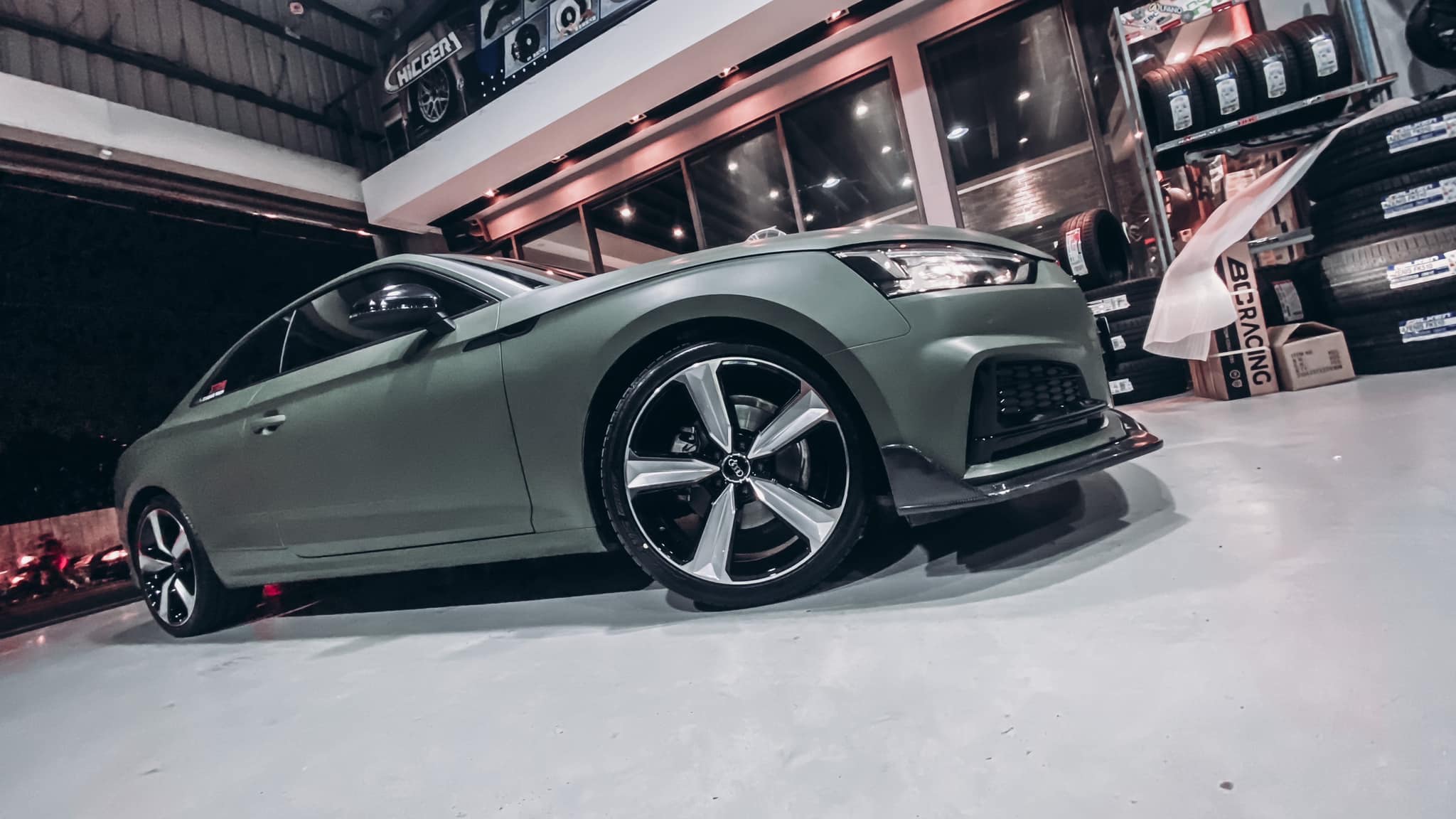 Audi A5 X Ra37g Si鋁圈 順謚輪業有限公司