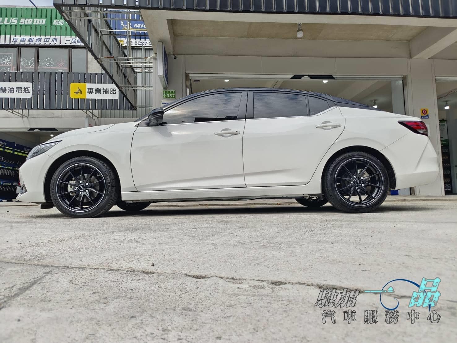 Nissan Sentra x S885 | SI鋁圈 - 順謚輪業有限公司