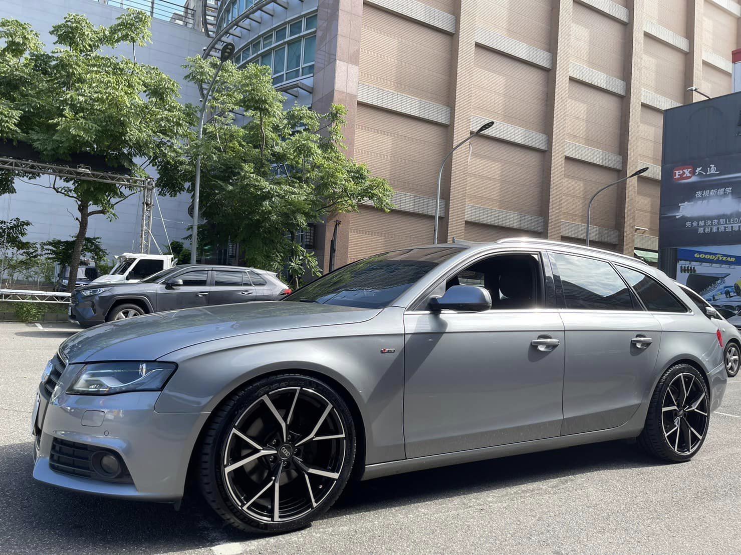 Audi A4 x EP1160X | SI鋁圈 - 順謚輪業有限公司