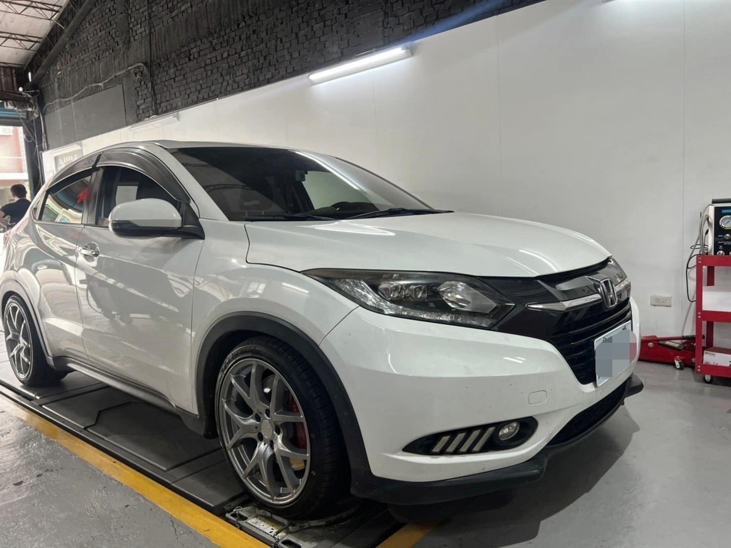 Honda HR-V x SSR GTV03 | SI鋁圈 - 順謚輪業有限公司